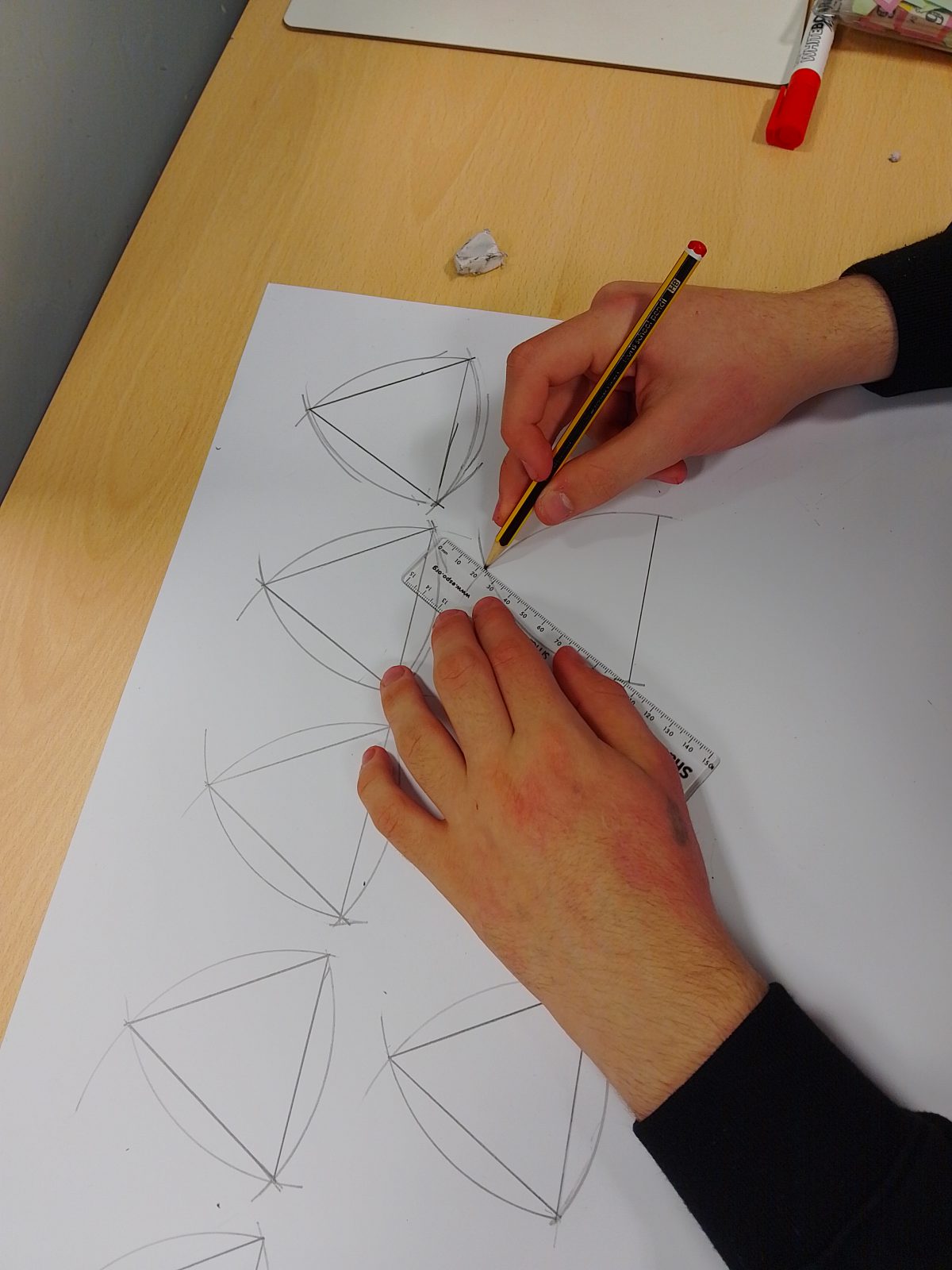 Christmas Baubles/Maths Project – Castle School